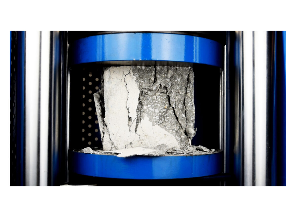 Compressive Test: Guide to its Importance and Execution (2024)