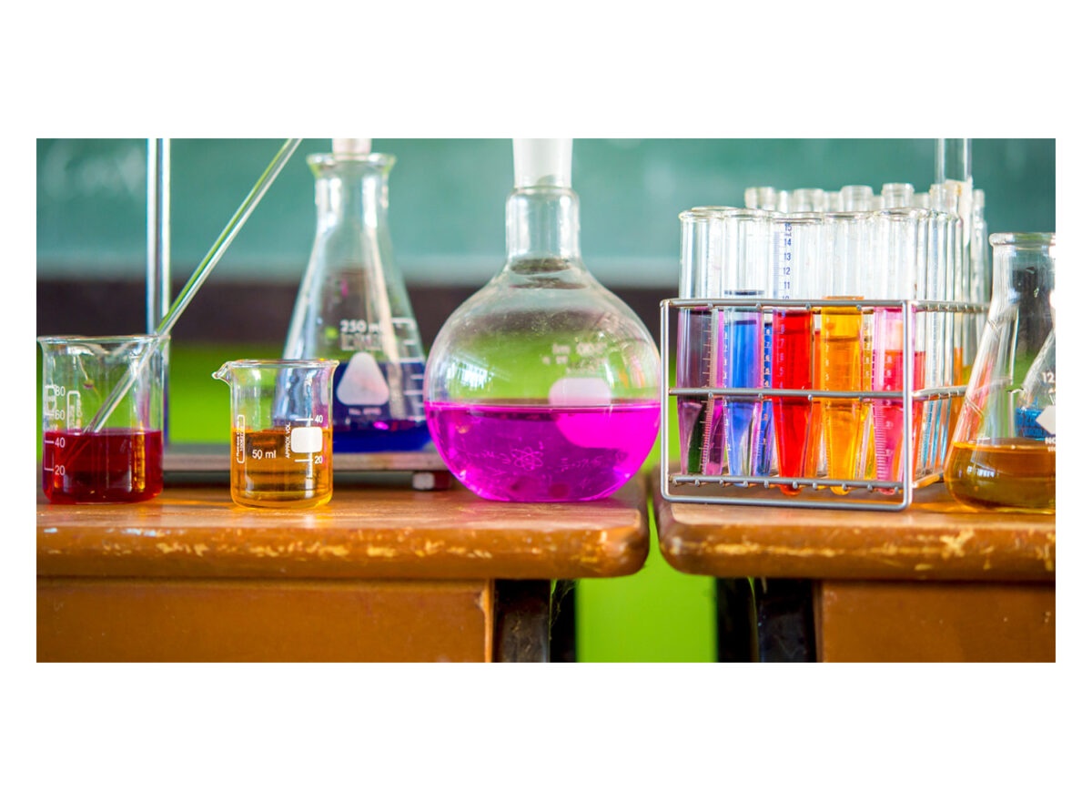 Lab Equipment for Chemistry: A Comprehensive Guide (In 2024)